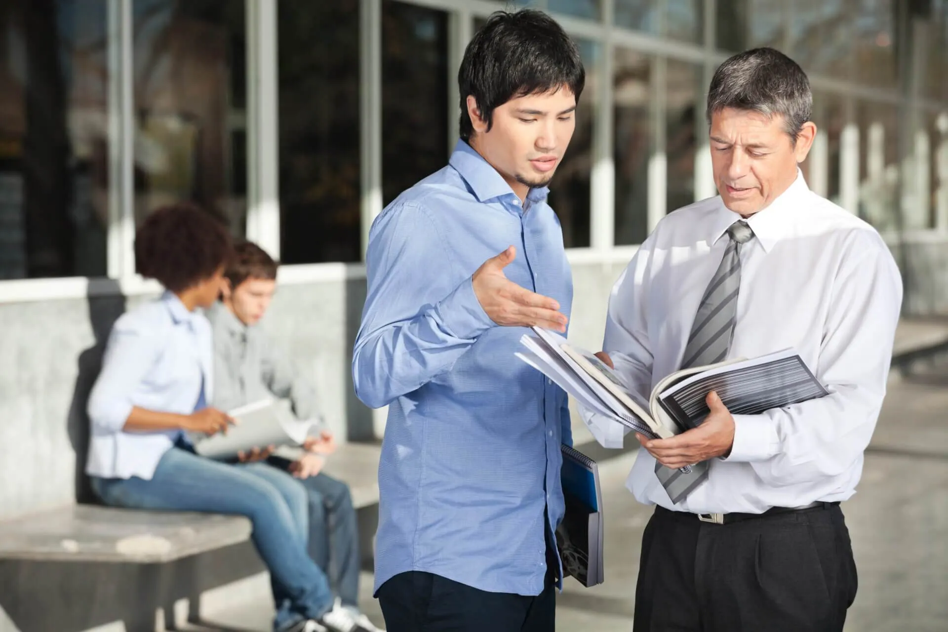 Academic Writing and Presenting in English | York Associates